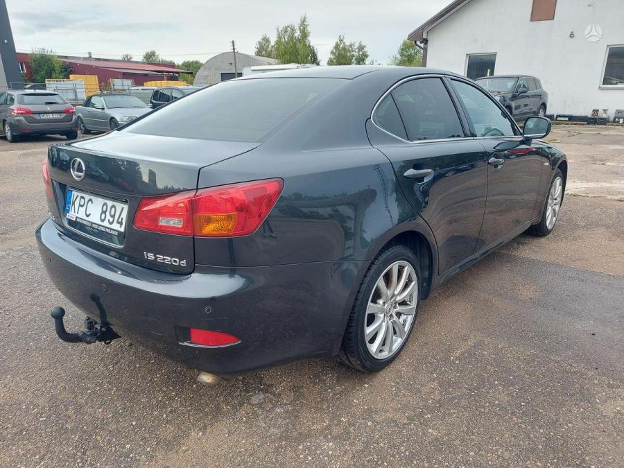 Lexus LS 220 2008 Šauļi, ar dzinēja tilpumu 2.20 L un nobraukumu 288 tūkst. km par 2999 €, foto 12 vietnē AUTOMOTO.COM.LV