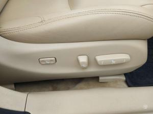 Lexus LS 220 2008 Šauļi, ar dzinēja tilpumu 2.20 L un nobraukumu 288 tūkst. km par 2999 €, foto 23 vietnē AUTOMOTO.COM.LV