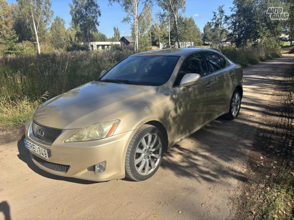 Lexus LS 220 2009 Viļņa vietnē Lexus LS 220 2009 Viļņa, ar dzinēja tilpumu 2.20 L un nobraukumu 231 tūkst. km par 2500 €, foto 4 vietnē AUTOMOTO.COM.LV