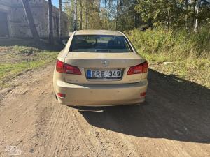 Lexus LS 220 2009 in Vilnius, with an engine capacity of 2.20 L and mileage of 231 thousand km for 2500 €, photo 8 on AUTOMOTO.COM.LV