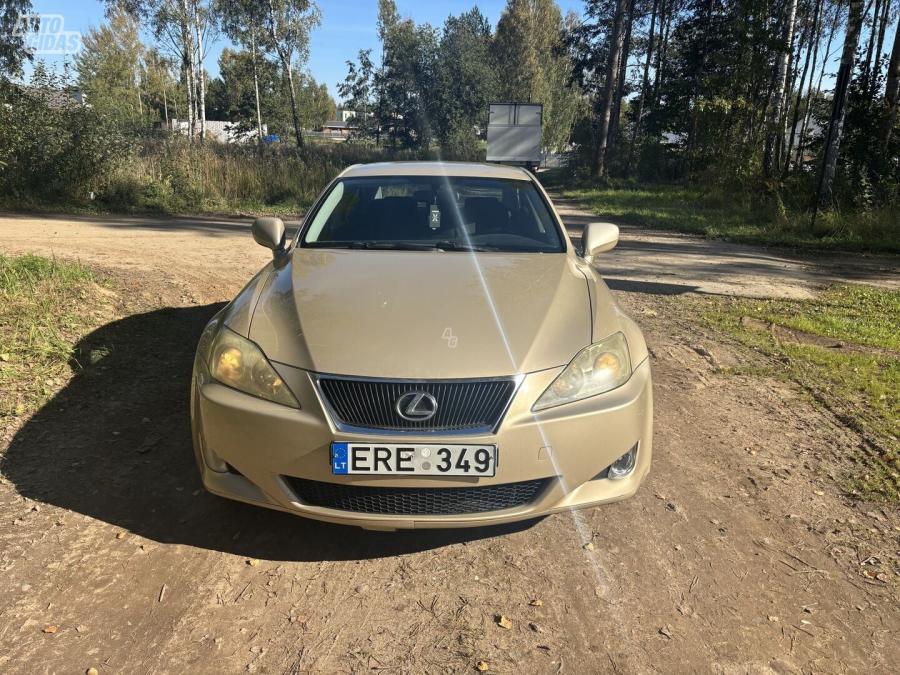 Lexus LS 220 2009 in Vilnius, with an engine capacity of 2.20 L and mileage of 231 thousand km for 2500 €, photo 9 on AUTOMOTO.COM.LV