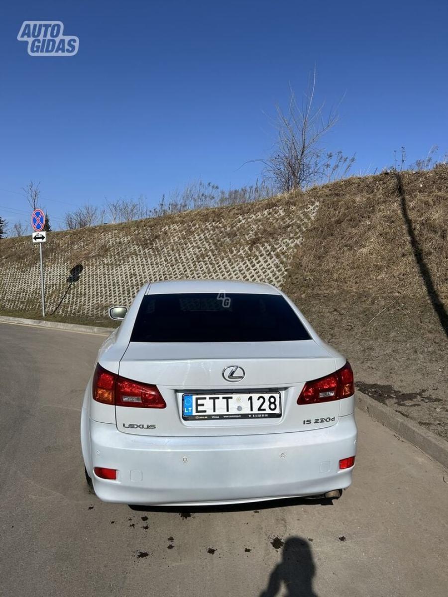 White Lexus LS 220 2009 in Vilnius, with an engine capacity of 2.20 L and mileage of 265 thousand km for 4560 €, photo 12 on AUTOMOTO.COM.LV