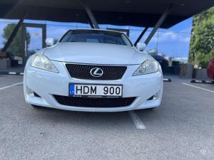White Lexus LS 220 2009 in Kaunas, with an engine capacity of 2.23 L and mileage of 356 thousand km for 3900 €, photo 4 on AUTOMOTO.COM.LV