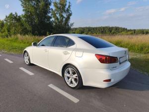 White Lexus LS 220 2009 in Kaunas, with an engine capacity of 2.23 L and mileage of 355 thousand km for 3850 €, photo 10 on AUTOMOTO.COM.LV