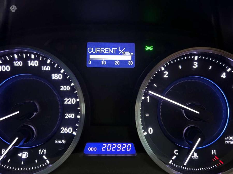 Белый Лексус LS 220 2011 в Вильнюс, объемом двигателя 2.23 л и пробегом 202 тыс. км за 4900 €, фото 34 на AUTOMOTO.COM.LV