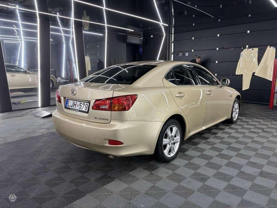 Yellow Lexus LS 220 2008 in Kaunas, with an engine capacity of 2.23 L and mileage of 275 thousand km for 3200 €, photo 3 on AUTOMOTO.COM.LV