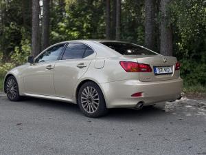 Smilšu krāsa Lexus LS 250 2007 Tallina, ar dzinēja tilpumu 2.50 L un nobraukumu 170 tūkst. km par 4999 €, foto 6 vietnē AUTOMOTO.COM.LV