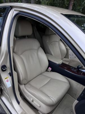 Smilšu krāsa Lexus LS 250 2007 Tallina, ar dzinēja tilpumu 2.50 L un nobraukumu 170 tūkst. km par 4999 €, foto 16 vietnē AUTOMOTO.COM.LV