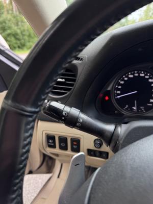 Smilšu krāsa Lexus LS 250 2007 Tallina, ar dzinēja tilpumu 2.50 L un nobraukumu 170 tūkst. km par 4999 €, foto 27 vietnē AUTOMOTO.COM.LV