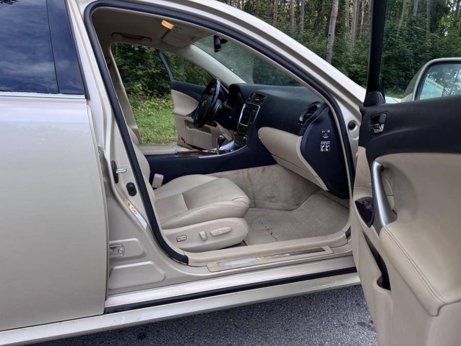 Smilšu krāsa Lexus LS 250 2007 Tallina, ar dzinēja tilpumu 2.50 L un nobraukumu 170 tūkst. km par 4999 €, foto 50 vietnē AUTOMOTO.COM.LV