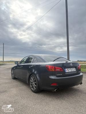 Black Lexus LS 250 2006 in Joniskis, with an engine capacity of 2.50 L and mileage of 193 thousand km for 4100 €, photo 8 on AUTOMOTO.COM.LV