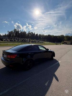 Melns Lexus LS 250 2006 Visaginas, ar dzinēja tilpumu 2.50 L un nobraukumu 310 tūkst. km par 4000 €, foto 5 vietnē AUTOMOTO.COM.LV