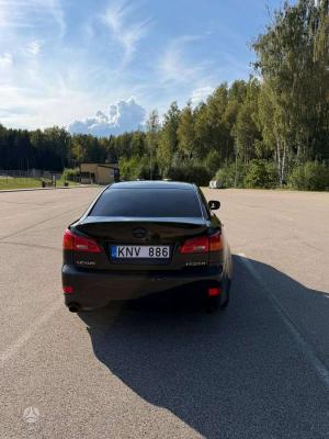 Melns Lexus LS 250 2006 Visaginas, ar dzinēja tilpumu 2.50 L un nobraukumu 310 tūkst. km par 4000 €, foto 6 vietnē AUTOMOTO.COM.LV