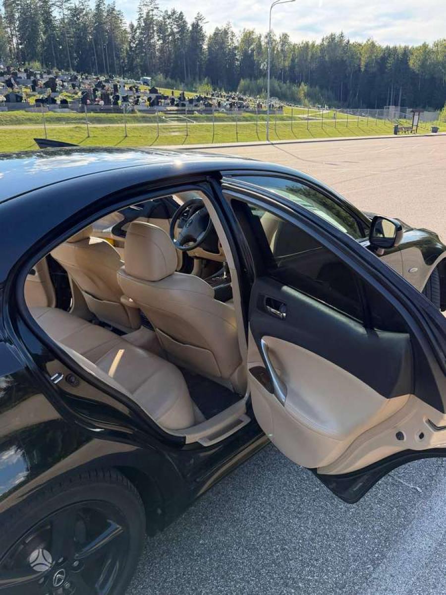 Melns Lexus LS 250 2006 Visaginas, ar dzinēja tilpumu 2.50 L un nobraukumu 310 tūkst. km par 4000 €, foto 8 vietnē AUTOMOTO.COM.LV