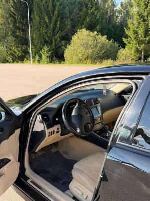 Melns Lexus LS 250 2006 Visaginas, ar dzinēja tilpumu 2.50 L un nobraukumu 310 tūkst. km par 4000 €, foto 13 vietnē AUTOMOTO.COM.LV