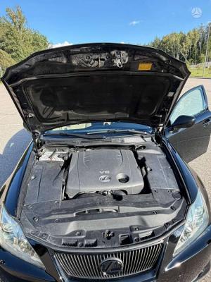 Melns Lexus LS 250 2006 Visaginas, ar dzinēja tilpumu 2.50 L un nobraukumu 310 tūkst. km par 4000 €, foto 15 vietnē AUTOMOTO.COM.LV