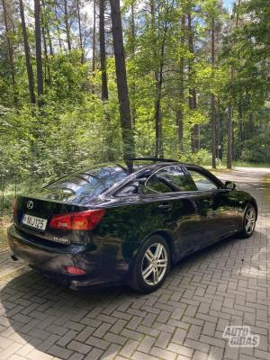 Black Lexus LS 250 2007 in Vilnius, with an engine capacity of 2.50 L and mileage of 323 thousand km for 3400 €, photo 7 on AUTOMOTO.COM.LV