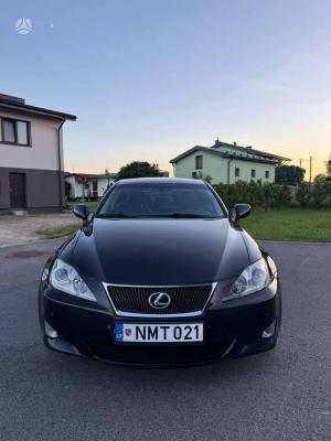 Melns Lexus LS 250 2007 Kauņa, ar dzinēja tilpumu 2.50 L un nobraukumu 245 tūkst. km par 6500 €, foto 3 vietnē AUTOMOTO.COM.LV