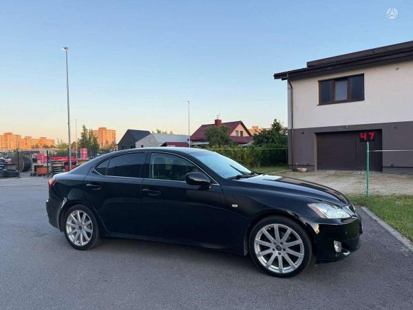 Melns Lexus LS 250 2007 Kauņa, ar dzinēja tilpumu 2.50 L un nobraukumu 245 tūkst. km par 6500 €, foto 7 vietnē AUTOMOTO.COM.LV