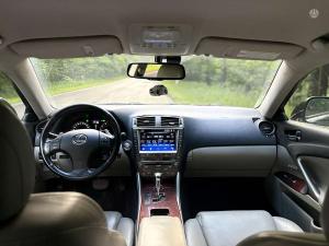 Black Lexus LS 250 2007 in Vilnius, with an engine capacity of 2.50 L and mileage of 251 thousand km for 5600 €, photo 9 on AUTOMOTO.COM.LV
