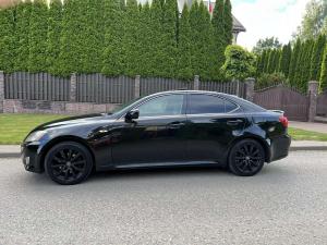Black Lexus LS 250 2007 in Vilnius, with an engine capacity of 2.50 L and mileage of 120 thousand km for 3850 €, photo 3 on AUTOMOTO.COM.LV