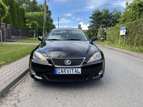 Black Lexus LS 250 2007 in Vilnius, with an engine capacity of 2.50 L and mileage of 120 thousand km for 3850 €, photo 7 on AUTOMOTO.COM.LV