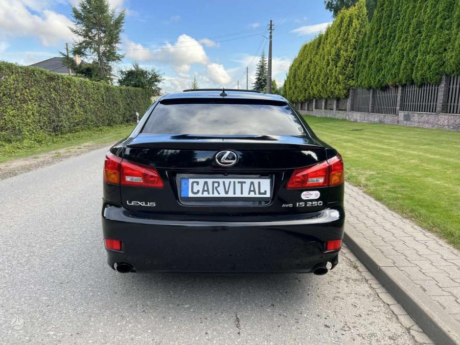 Black Lexus LS 250 2007 in Vilnius, with an engine capacity of 2.50 L and mileage of 120 thousand km for 3850 €, photo 9 on AUTOMOTO.COM.LV