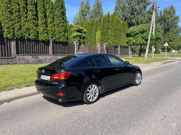 Melns Lexus LS 250 2007 Viļņa, ar dzinēja tilpumu 2.50 L un nobraukumu 302 tūkst. km par 3850 €, foto 1 vietnē AUTOMOTO.COM.LV