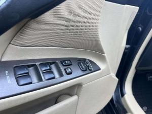 Black Lexus LS 250 2007 in Vilnius, with an engine capacity of 2.50 L and mileage of 302 thousand km for 3850 €, photo 13 on AUTOMOTO.COM.LV
