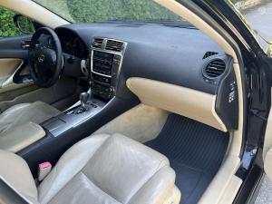 Black Lexus LS 250 2007 in Vilnius, with an engine capacity of 2.50 L and mileage of 302 thousand km for 3850 €, photo 16 on AUTOMOTO.COM.LV