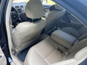 Black Lexus LS 250 2007 in Vilnius, with an engine capacity of 2.50 L and mileage of 302 thousand km for 3850 €, photo 19 on AUTOMOTO.COM.LV