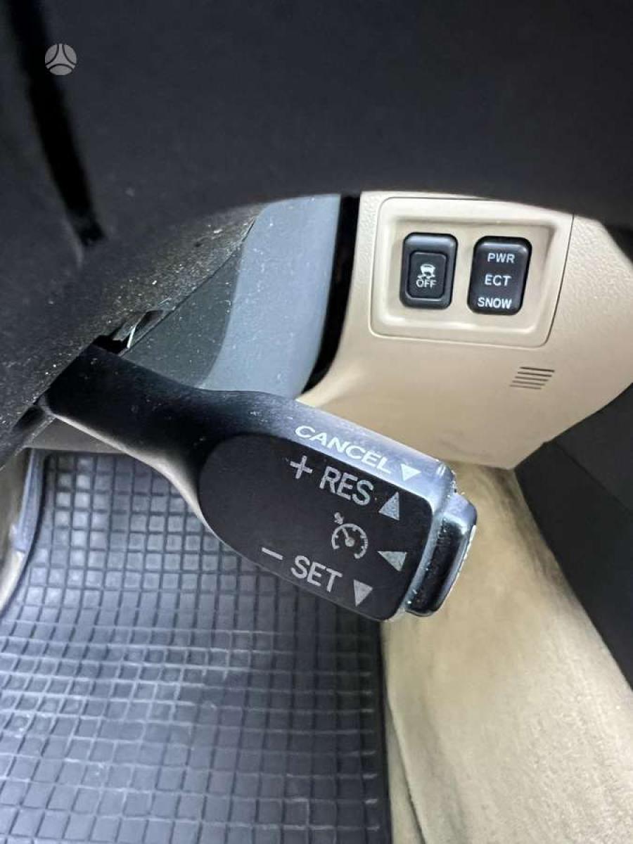 Black Lexus LS 250 2007 in Vilnius, with an engine capacity of 2.50 L and mileage of 302 thousand km for 3850 €, photo 23 on AUTOMOTO.COM.LV