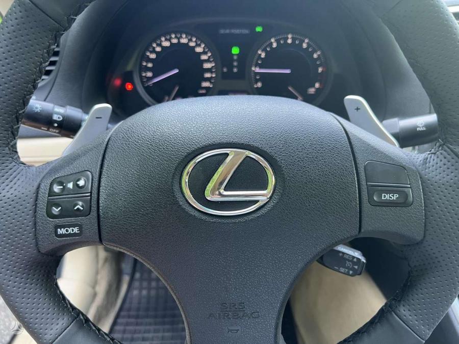 Black Lexus LS 250 2007 in Vilnius, with an engine capacity of 2.50 L and mileage of 302 thousand km for 3850 €, photo 25 on AUTOMOTO.COM.LV