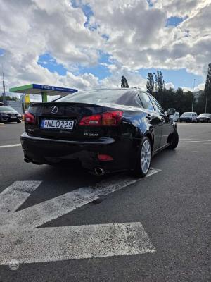 Melns Lexus LS 250 2007 Klaipėda, ar dzinēja tilpumu 2.50 L un nobraukumu 330 tūkst. km par 5700 €, foto 3 vietnē AUTOMOTO.COM.LV