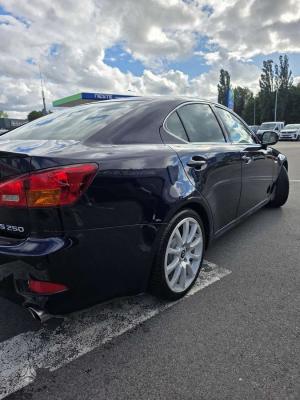 Melns Lexus LS 250 2007 Klaipėda, ar dzinēja tilpumu 2.50 L un nobraukumu 330 tūkst. km par 5700 €, foto 4 vietnē AUTOMOTO.COM.LV