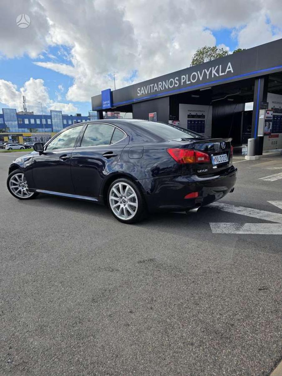 Melns Lexus LS 250 2007 Klaipėda, ar dzinēja tilpumu 2.50 L un nobraukumu 330 tūkst. km par 5700 €, foto 5 vietnē AUTOMOTO.COM.LV