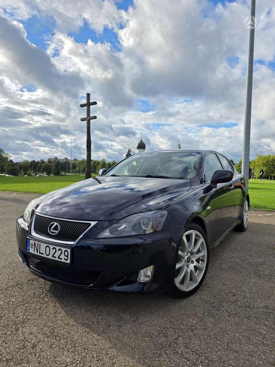 Melns Lexus LS 250 2007 Klaipėda, ar dzinēja tilpumu 2.50 L un nobraukumu 330 tūkst. km par 5700 €, foto 8 vietnē AUTOMOTO.COM.LV