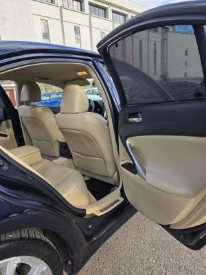 Melns Lexus LS 250 2007 Klaipėda, ar dzinēja tilpumu 2.50 L un nobraukumu 330 tūkst. km par 5700 €, foto 15 vietnē AUTOMOTO.COM.LV