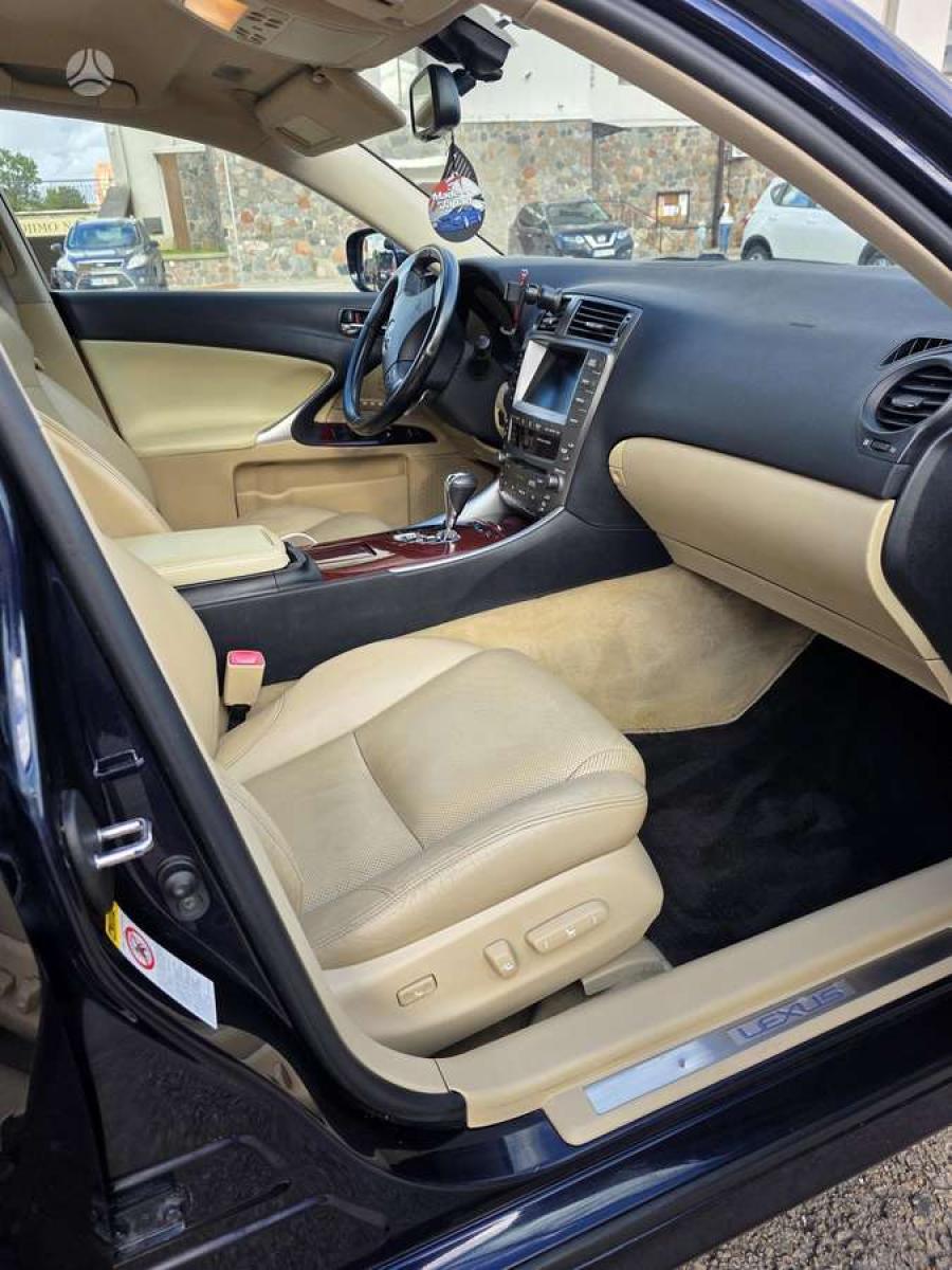 Melns Lexus LS 250 2007 Klaipėda, ar dzinēja tilpumu 2.50 L un nobraukumu 330 tūkst. km par 5700 €, foto 20 vietnē AUTOMOTO.COM.LV