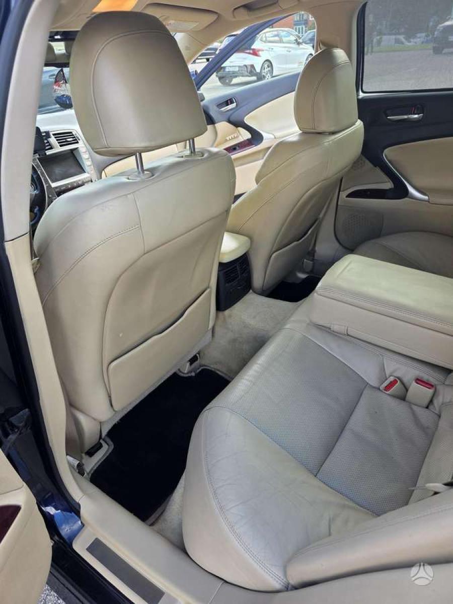 Melns Lexus LS 250 2007 Klaipėda, ar dzinēja tilpumu 2.50 L un nobraukumu 330 tūkst. km par 5700 €, foto 24 vietnē AUTOMOTO.COM.LV