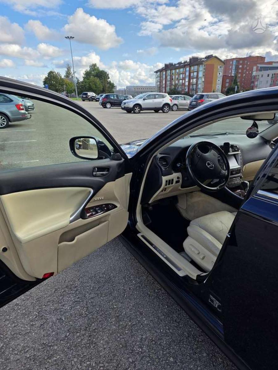 Melns Lexus LS 250 2007 Klaipėda, ar dzinēja tilpumu 2.50 L un nobraukumu 330 tūkst. km par 5700 €, foto 27 vietnē AUTOMOTO.COM.LV