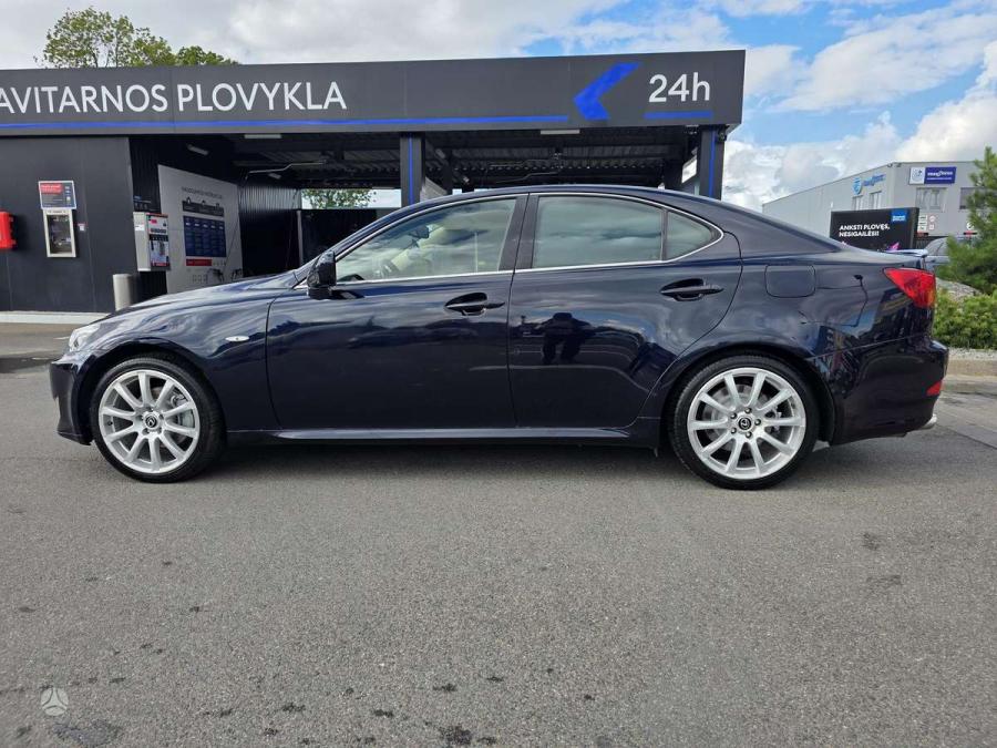 Melns Lexus LS 250 2007 Klaipėda, ar dzinēja tilpumu 2.50 L un nobraukumu 330 tūkst. km par 5700 €, foto 44 vietnē AUTOMOTO.COM.LV