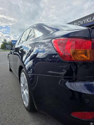 Melns Lexus LS 250 2007 Klaipėda, ar dzinēja tilpumu 2.50 L un nobraukumu 330 tūkst. km par 5700 €, foto 45 vietnē AUTOMOTO.COM.LV