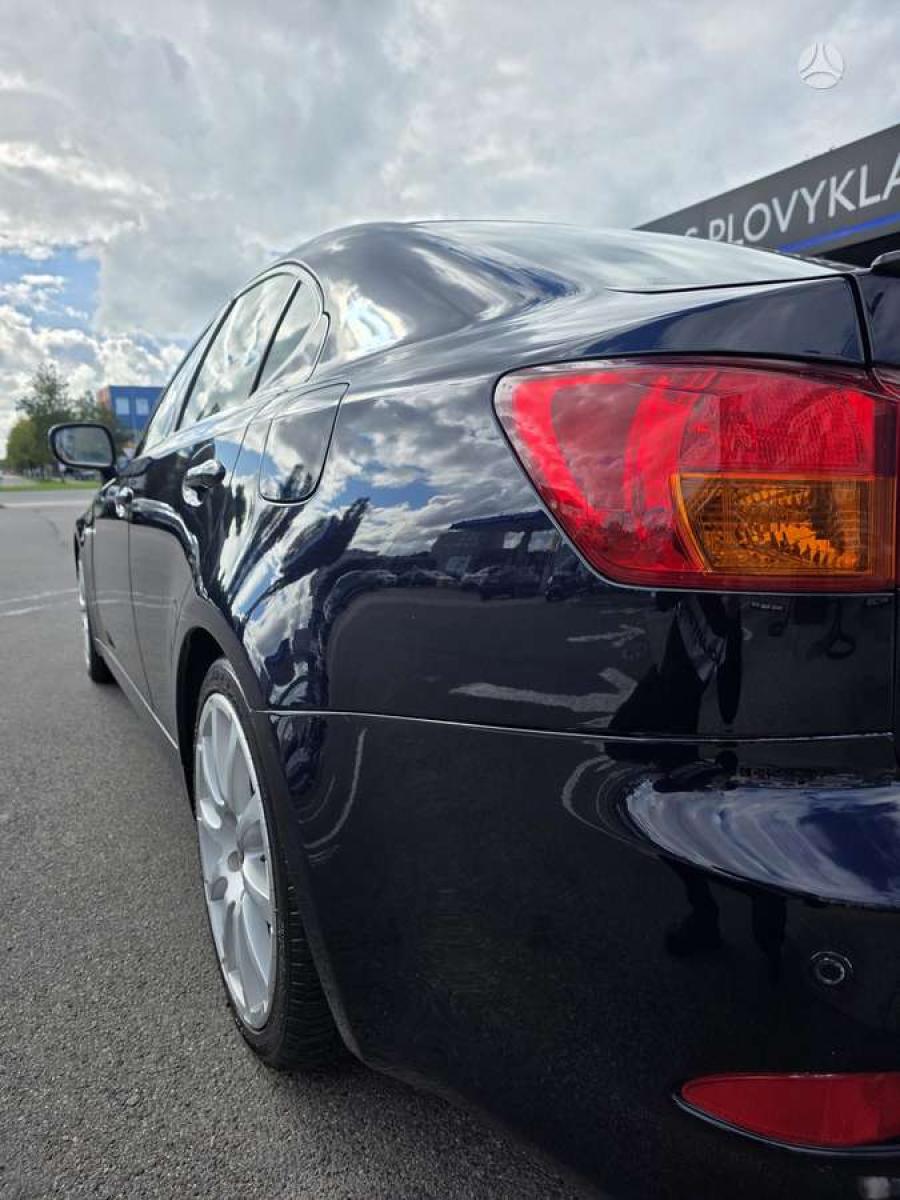 Melns Lexus LS 250 2007 Klaipėda, ar dzinēja tilpumu 2.50 L un nobraukumu 330 tūkst. km par 5700 €, foto 45 vietnē AUTOMOTO.COM.LV