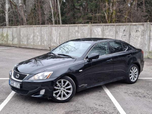 Black Lexus LS 250 2008 in Vilnius, with an engine capacity of 2.50 L and mileage of 332 thousand km for 3490 €, photo 8 on AUTOMOTO.COM.LV