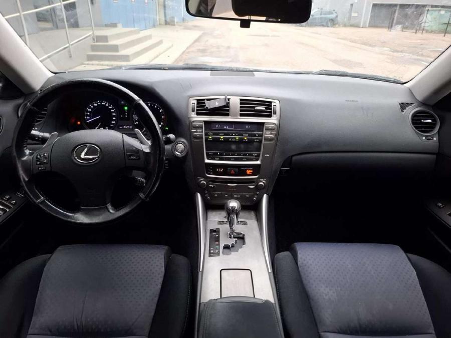Melns Lexus LS 250 2008 Viļņa, ar dzinēja tilpumu 2.50 L un nobraukumu 332 tūkst. km par 3490 €, foto 17 vietnē AUTOMOTO.COM.LV
