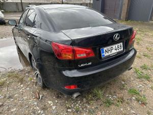 Black Lexus LS 250 2008 in Telschi, with an engine capacity of 2.50 L and mileage of 400 thousand km for 1300 €, photo 4 on AUTOMOTO.COM.LV
