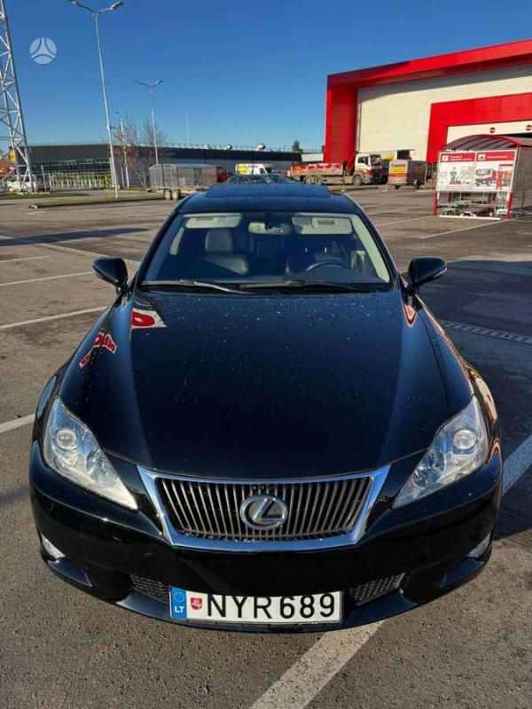 Melns Lexus LS 250 2010 Kauņa, ar dzinēja tilpumu 2.50 L un nobraukumu 136 tūkst. km par 9888 €, foto 5 vietnē AUTOMOTO.COM.LV