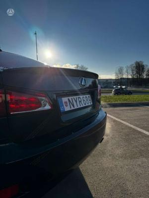 Black Lexus LS 250 2010 in Kaunas, with an engine capacity of 2.50 L and mileage of 136 thousand km for 9888 €, photo 16 on AUTOMOTO.COM.LV