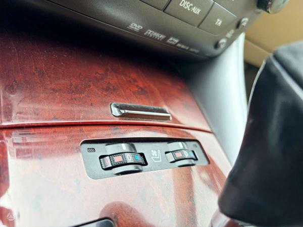 Blue Lexus LS 250 2006 in Vilnius, with an engine capacity of 2.50 L and mileage of 330 thousand km for 3700 €, photo 10 on AUTOMOTO.COM.LV
